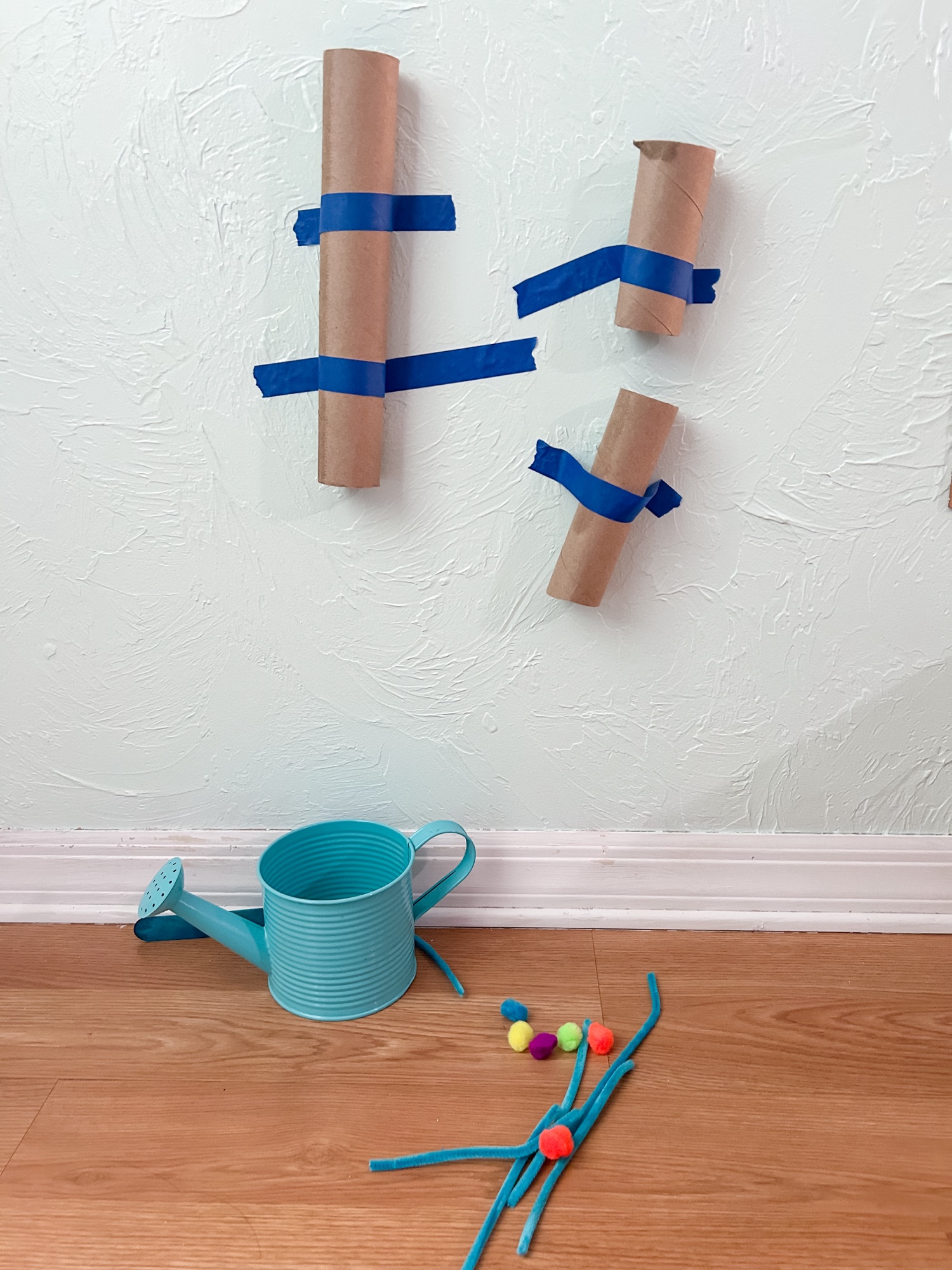 Super Easy Posting Activity For Toddlers and Babies: Cardboard Tube ...